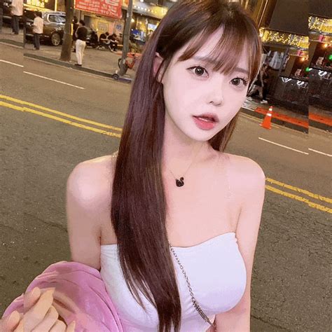 1 1할인 캡내장 하트넥 크롭튜브탑 에이블리