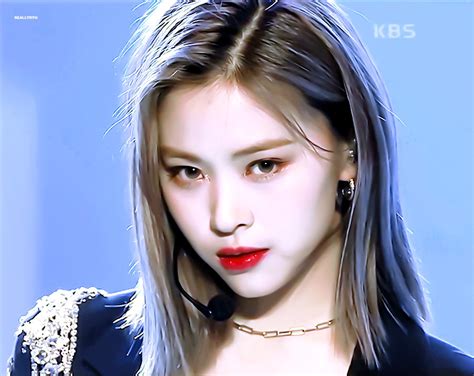 申留真 Itzy 壁纸头像 堆糖，美图壁纸兴趣社区