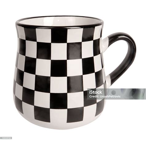 흰색 배경에 격리 된 검은 색과 흰색 사각형 패턴 체크 무늬 머그잔 또는 용기 체크 패턴에 대한 스톡 사진 및 기타 이미지 체크 패턴 도자기 패턴 Istock