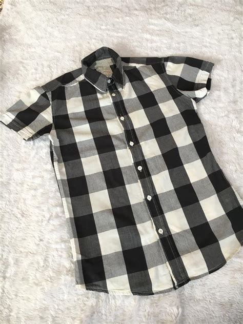 Сорочка — ціна 100 грн у каталозі Сорочки Купити чоловічі речі за доступною ціною на Шафі