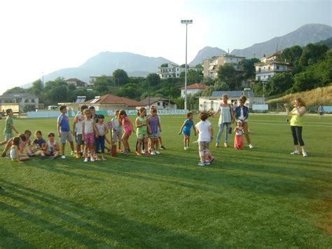 ΣΥΛΛΟΓΟΣ ΓΟΝΕΩΝ ΚΑΙ ΚΗΔΕΜΟΝΩΝ 1ου ΔΗΜΟΤΙΚΟΥ ΣΧΟΛΕΙΟy ΠΑΡΑΜΥΘΙΑΣ Παιχνίδια Β Γ Δ΄τάξης με