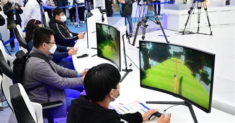 삼성 게이밍 모니터로 즐기는 게임