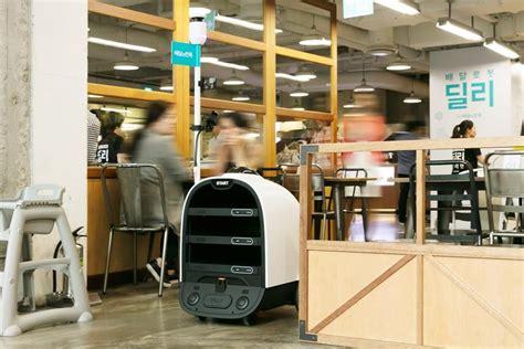 음식배달을 로봇으로 배달의민족 ‘딜리 첫 현장 테스트 스타트업 스토리 플랫폼 플래텀platum