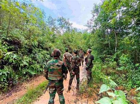 မူဆယ်မြို့နယ်တွင် ယမန်နေ့ညပိုင်း တိုက်လေယာဉ်များဖြင့် ဗုံးကျဲပစ်ခတ်မှုများစစ်တပ်က လုပ်ဆောင