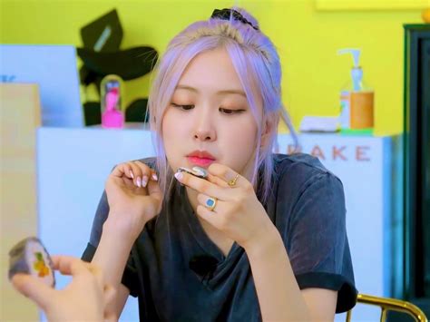 𝙝𝙞𝙞 ♡ On X Blackpink Rose Blackpink Rosé Meme
