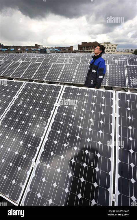 Solar Panel Positioning System Array Of Solar Panels Controlled By An Automated System That