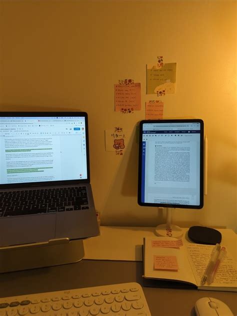 Aesthetic Minimalist Desk Setup Minimalist Desk Desk Setup Minimalist