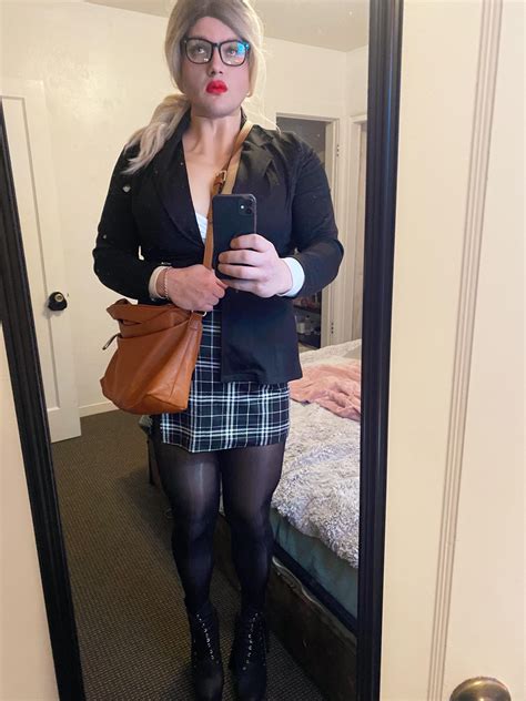 Bambi Wants To Be A Slutty Secretary So Bad Rbambisleep