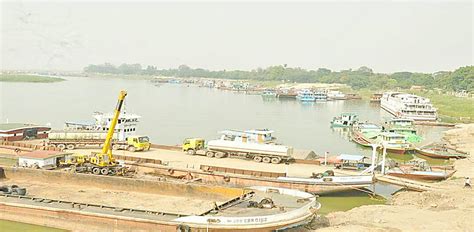 ရွှေကြက်ယက်ဆိပ်ကမ်းမှ ရန်ကုန်ဆိပ်ကမ်းသို့ စက်သုံးဆီသွားသယ်မည့် ကုန်တင်သင်္ဘောများ သင်္ကြန်ကာလတွင