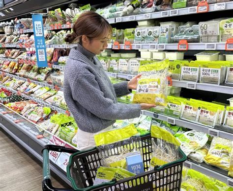 Gs리테일 물가안정 총력··· 초저가 Pb 리얼프라이스 확대한다 네이트 뉴스