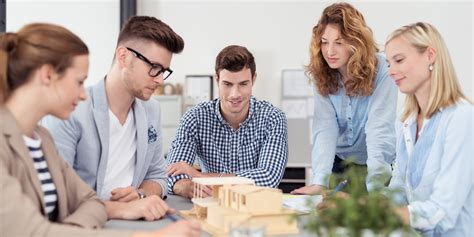 В Word и Excel появился режим агента — для создания сложных документов через простые запросы