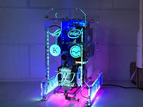 Portable Mini ITX System From Acrylic Builds Gg Portable Mini ITX System From Acrylic Builds Gg