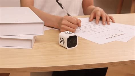 productivity cube timer with gravity sensor and led display galiora