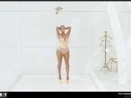 Kim Kardashian West Nue Dans M I L F