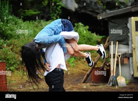 Wet Woman In The Wind Aka Kaze Ni Nureta Onna Tasuku Nagaoka Carrying Yuki Mamiya 2016