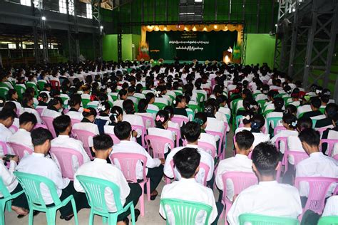 စစ်ကိုင်းတိုင်းဒေသကြီးဝန်ကြီးချုပ် ဦးမြတ်ကျော် မုံရွာပညာရေး ဒီဂရီကောလိပ် ၂၀၂၄ ၂၀၂၅ ပညာသင်နှစ