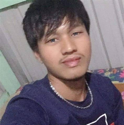 ကိုသားကြီး အွန်လိုင်းကျောက်စိမ်းအရောင်းအဝယ်