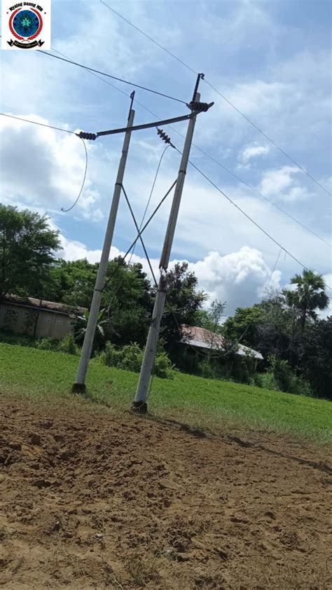 Khit Thit Media ယင်းမာပင်တွင် Pdf များ အပါအဝင် လူ ၁၀ ဦး မှားယွင်းသတ်ဖြတ်ခံရမှုတွင် ဆရာစံနှင့