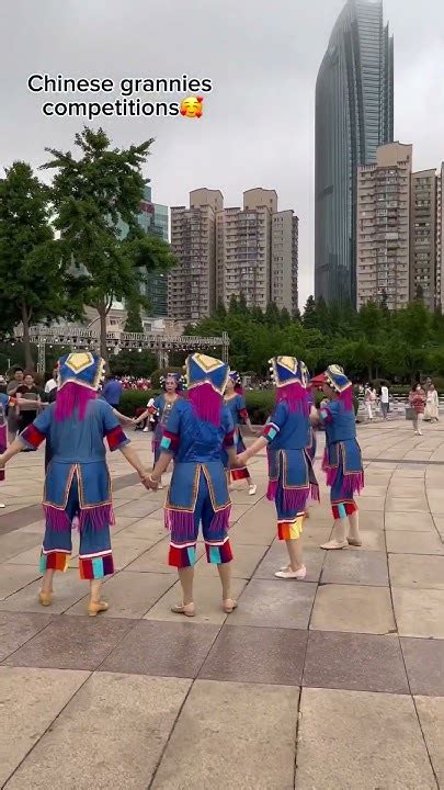 активные бабушки 🫣 Youtube