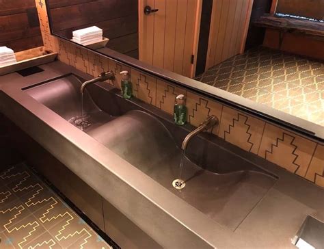 These Are The Two Best Airport Bathrooms In The US