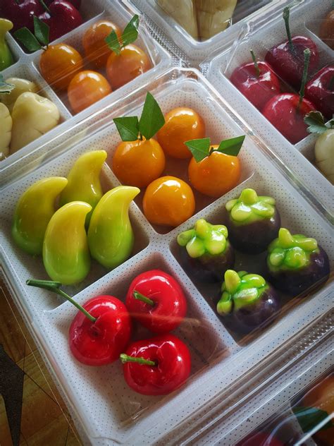 จบงานวันนี้🚗 กำลังนำส่ง ขอบคุณออเดอร์ เลี้ยงเพลพระพรุ่งนี้เช้า 🙏🙏🙏 🍒 ลูกชุบ ลูกใจ ทำ5 ช ม กิน5