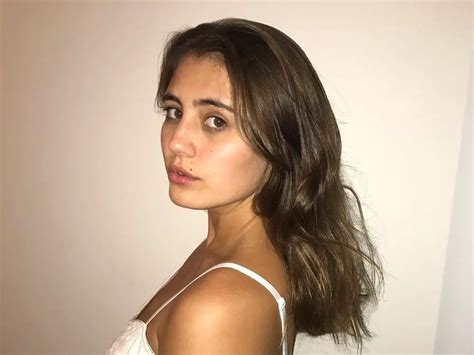 Lia Johnsons Instagram Twitter And Facebook On Idcrawl