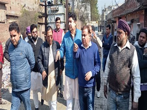 Panipats Urban Mla Pramod Vij Inspected The Development Works Of The Ward On The Complaint Of