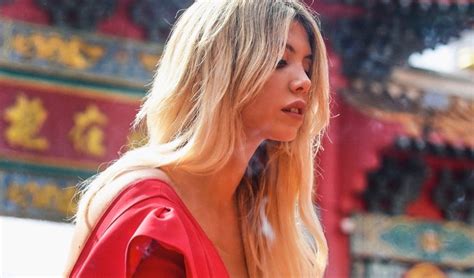 Wanda Nara Nuda In Vasca La Posa Sexy Fa Impazzire I Fan