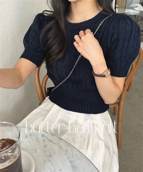 [ 주문폭주 최저가 3col ] 버터 퍼프 단추 반팔 하프 꽈배기 금장 포인트 버튼 니트 3color 에이블리