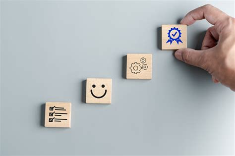 디지털 보증 체크 마크 비즈니스 점검 품질 보증 Qa 또는 Qc 관리 인증 표준화 인증 규정 서비스 및 표준 준수 경영자에 대한