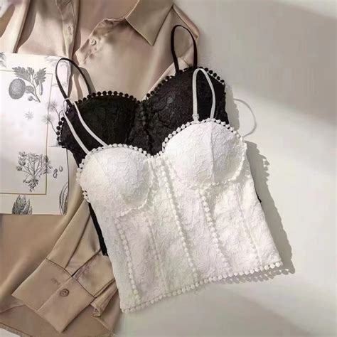 레이스 아름다운 뒤 캐미솔 여성 겉옷 가슴 패드가 있는 속옷 크기 40 65kg용흰색