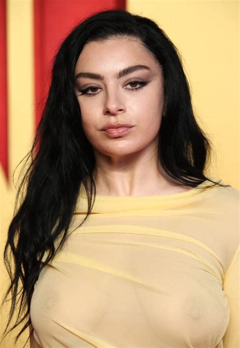 Charli Xcx Tits At The Vanity Fair Party Of The Day