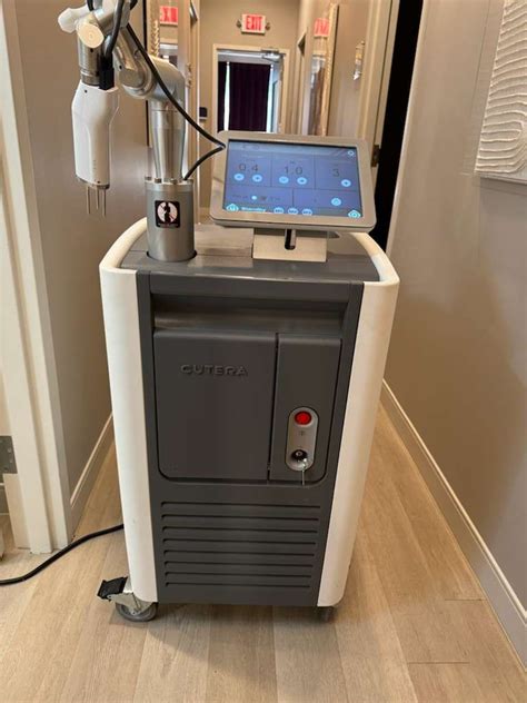 Optos Daytona Retinal Imaging Device Lencana Medical Laser
