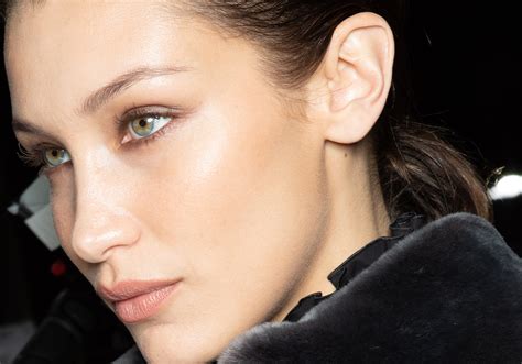 How To Apply Makeup For Under Eye Circles Saubhaya Makeup