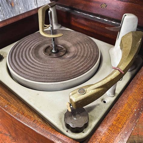 Vintage Hi Fi Record Player Tramps Prop Hire