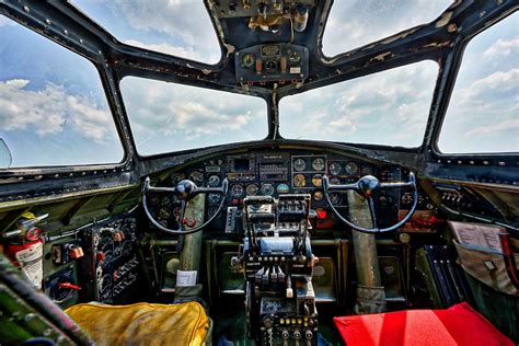 B 17 Cockpit Taken At Chicago Executive Airport [2100 × 1400] R