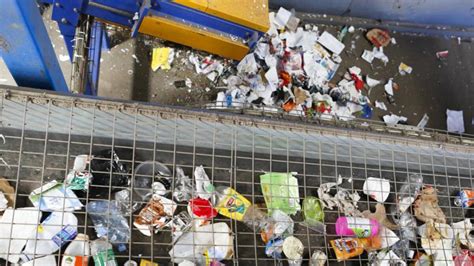 New Victorian Container Deposit Scheme To Start In November Riverine