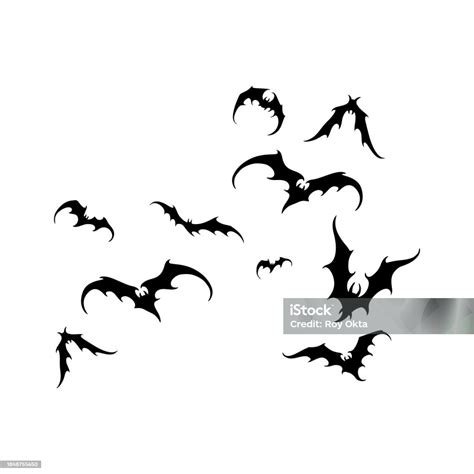 박쥐 뱀파이어 벡터입니다 흰색 배경에 날고 있는 무서운 유령 박쥐 실루엣 10월에 대한 스톡 벡터 아트 및 기타 이미지 10월 가득 찬 가을 Istock