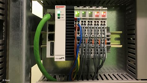 PC Based Control Zur Realisierung Der NAMUR Open Architecture NOA Bei