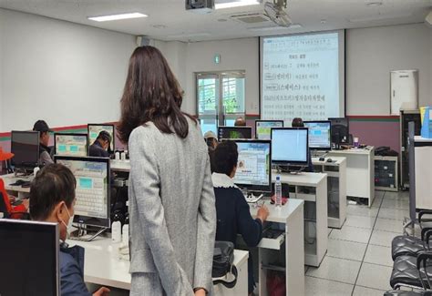 어느 20대 노老컴퓨터의 이야기