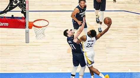 Nba十大不讲理扣篮：莫兰特死亡隔扣比斯利嘴哥扣翻东契奇高清1080p在线观看平台腾讯视频