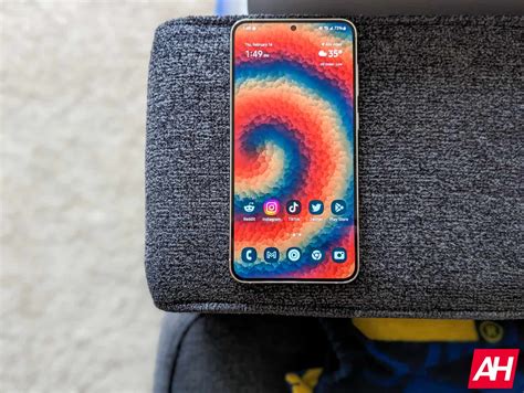 July Update For Samsung Galaxy Devices Fixes 90 Security Issues