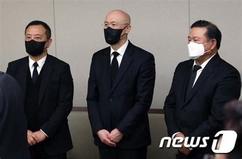 전두환 장남 전재국 전우원 더 이상 내 조카 아니다…찾지도 전화도 말라 뉴스포커스