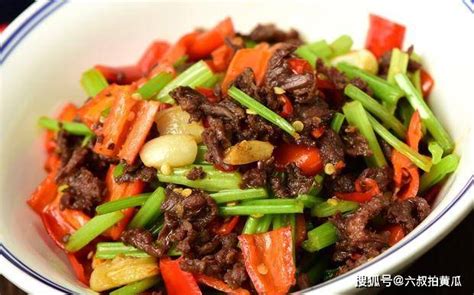 炒牛肉不要再加生粉了教你正确腌制方法牛肉又嫩又好吃 膳食养生频道 东方养生