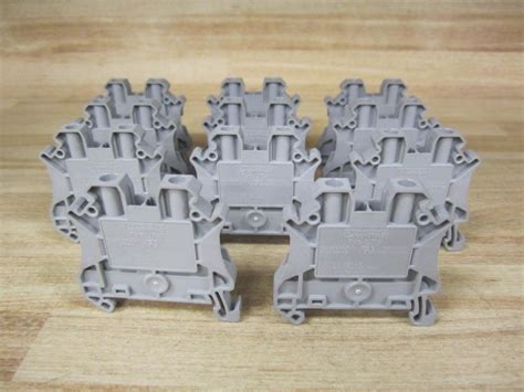 Phoenix Contact 3044102 Terminal Block Typ Ut4 Pack Of 11 Health And Personal Care