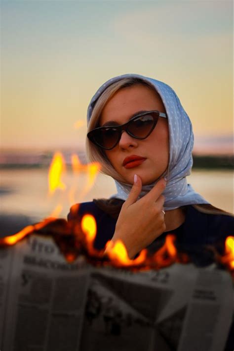 Фотосессия Фотосессия Фото на дереве Осенние портреты