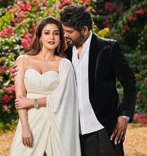 Nayanthara Romantic Pics With Her Husband Vignesh Shivan Gets Attention Vn Nayanthara భర్తతో