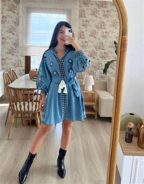 Вишиванка — ціна 1250 грн у каталозі Сукні міді Купити жіночі речі за доступною ціною на Шафі