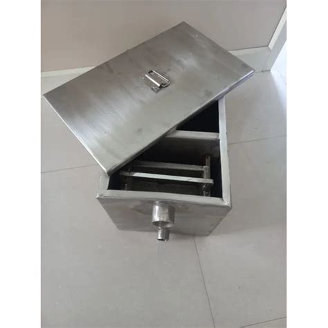Grease Interceptor At 8850 00 Inr In New Delhi Delhi Green Genra Technologies Pvt Ltd