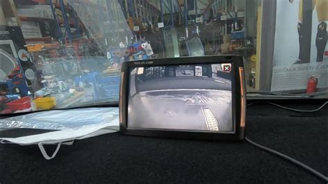 기아자동차 봉고3 트럭에 후방카메라 설치와 후진시자동비상등 후깜모듈을 설치한 영상입니다 이외의 원격시동경보기 하이패스룸미러 사각지대 측후방 카메라 모니터 시스템등의